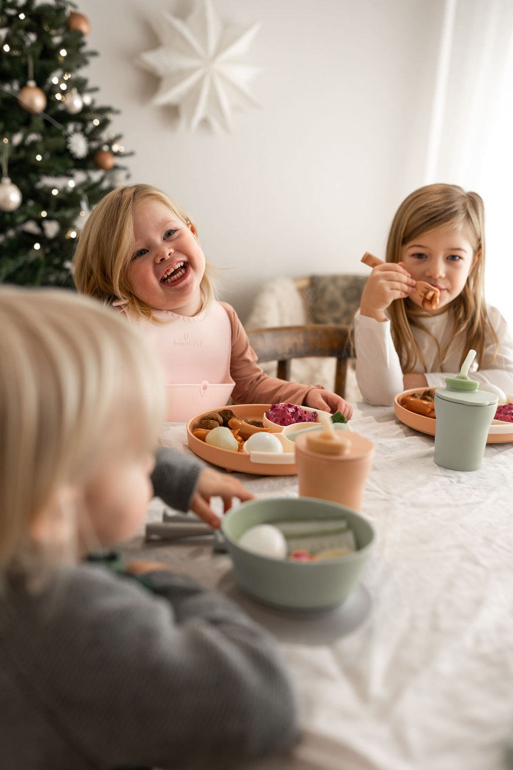 6 tips for keeping your kids engaged during long holiday meals ...
